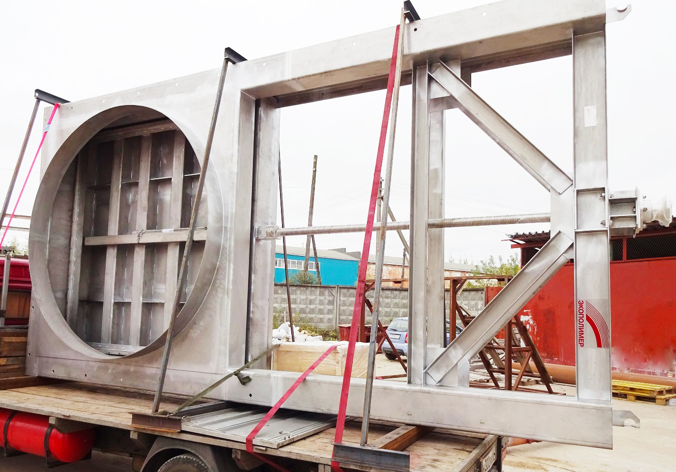 Deep sluice gates | Ecopolymer